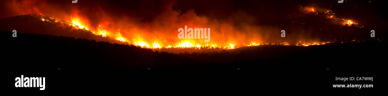 Edge fire burn area hi-res stock photography and images - Alamy