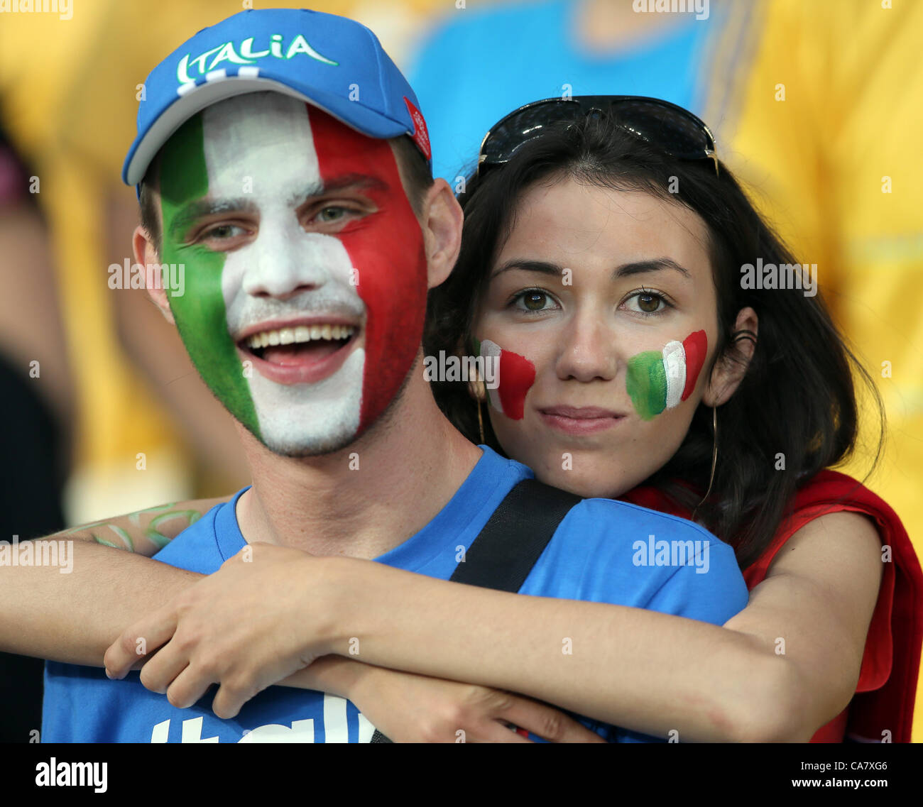 Italy fans hi-res stock photography and images - Alamy