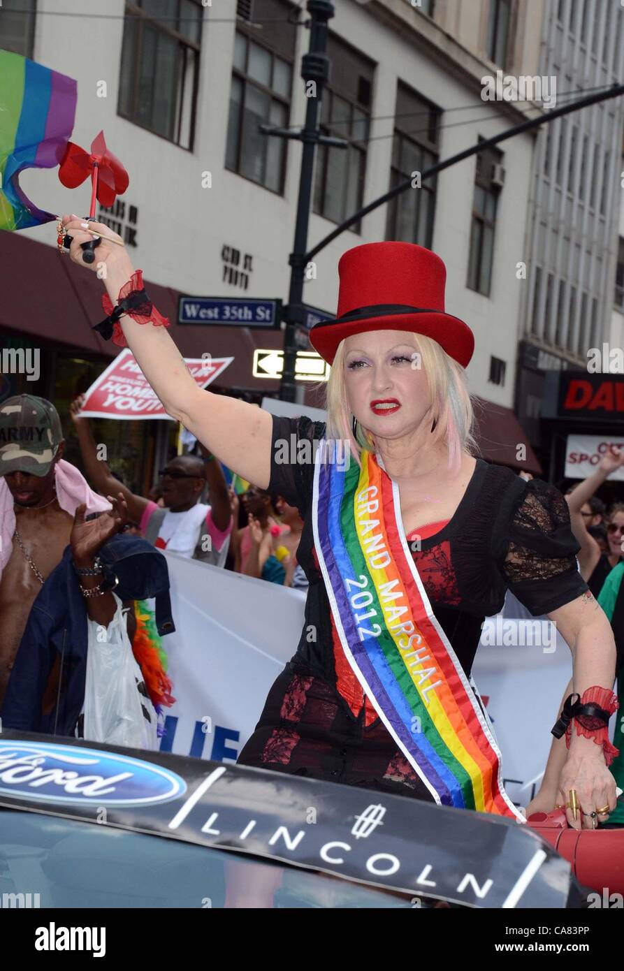 Cyndi lauper gay hi-res stock photography and images - Alamy