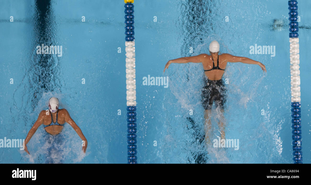 June 25, 2012 - Omaha, NEBRASKA, USA - Swimmers swim the first 50 meter ...