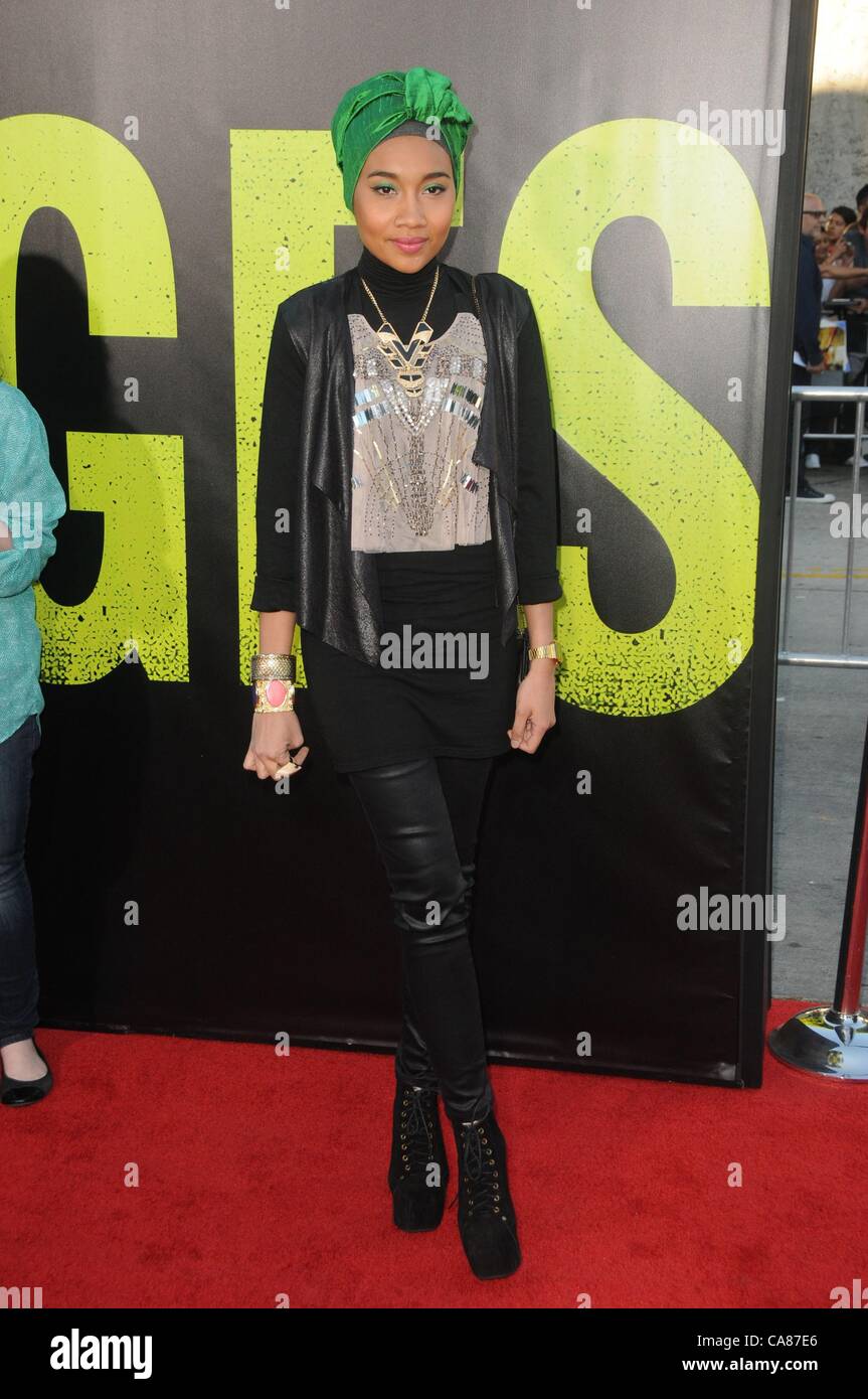 Yuna at arrivals for SAVAGES Premiere, Regency Village Westwood Theatre ...