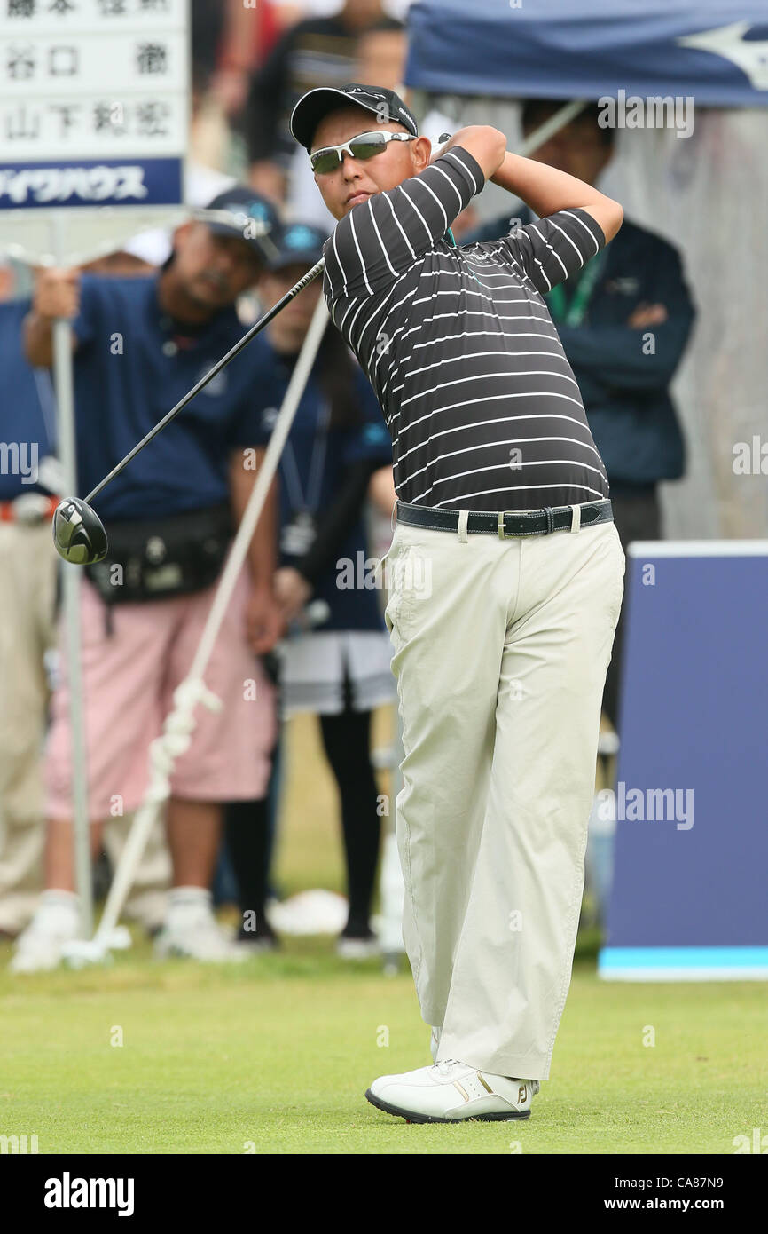 Toru Taniguchi, JUN 24, 2012 - Golf : Japan Golf Tour Mizuno Open 2012 ...