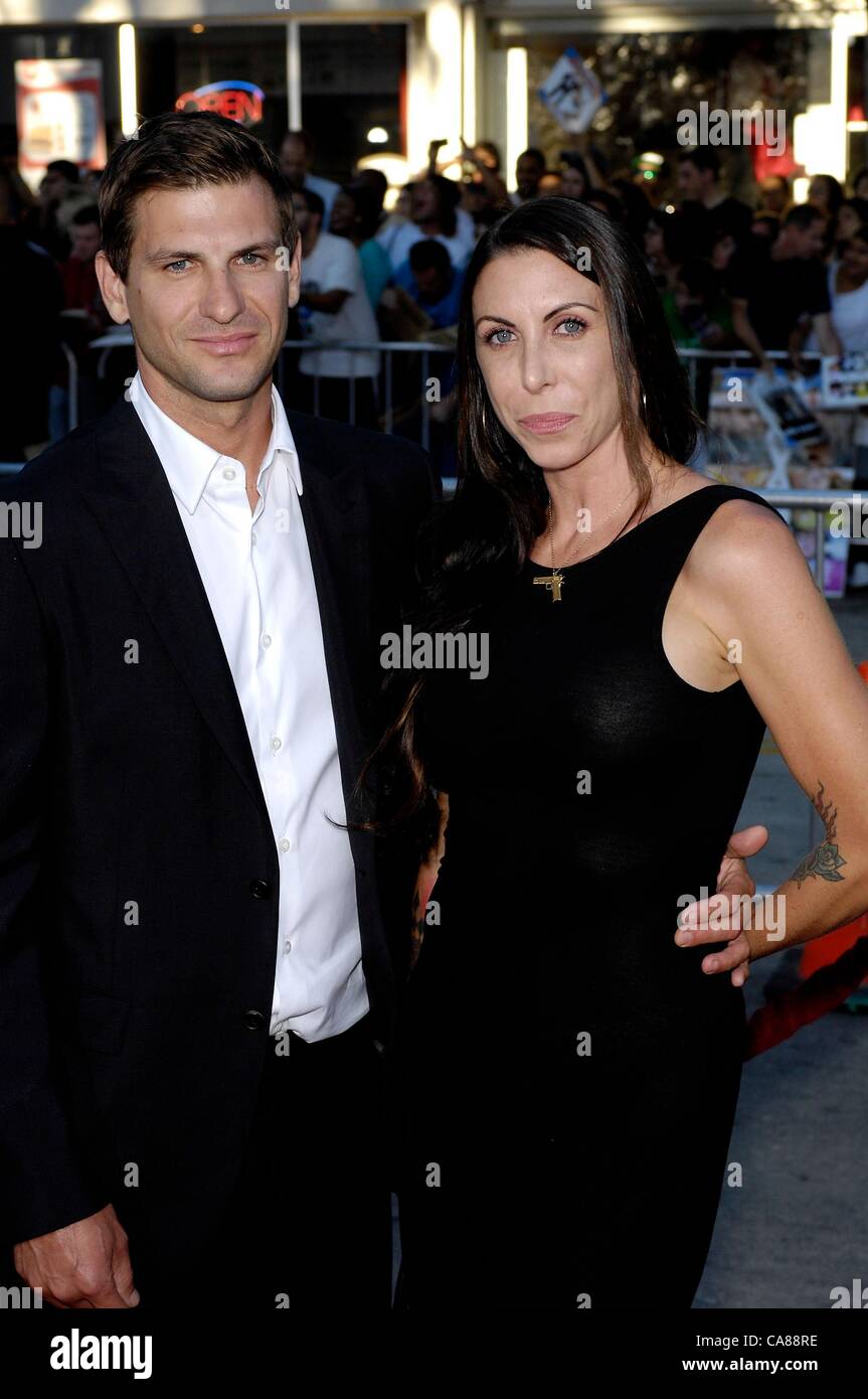 Théâtre de village westwood hi-res stock photography and images - Alamy