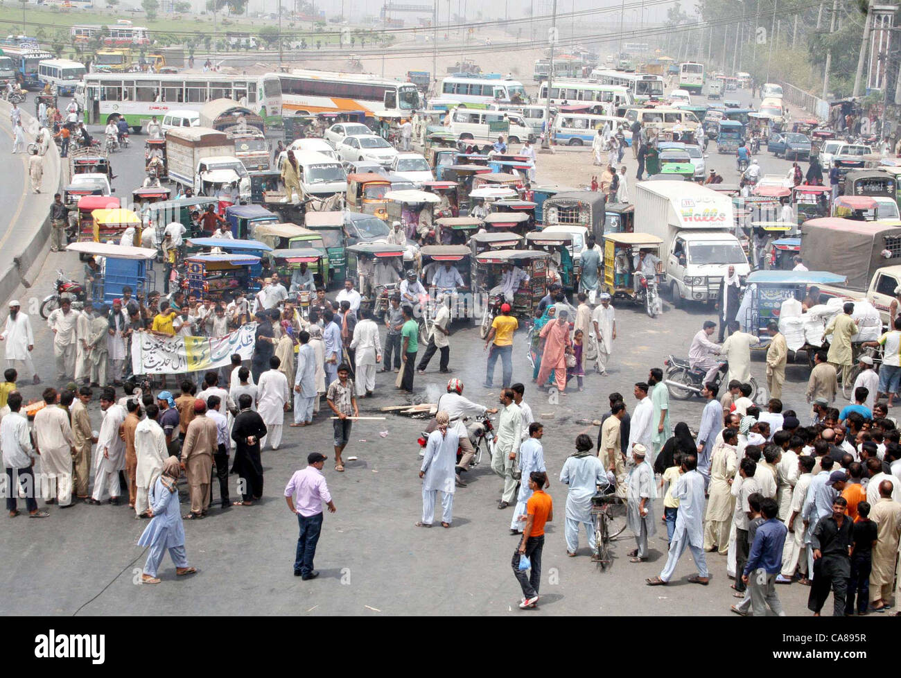 Angry protesters blocked the Ravi road during protest demonstration of ...
