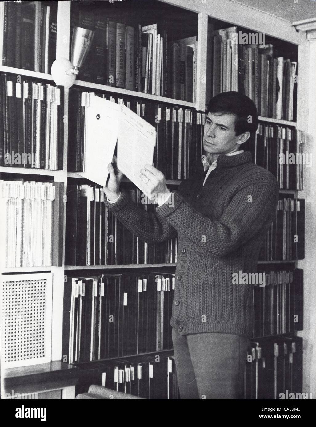 ANTHONY PERKINS.(Credit Image: Â© Tom Caffrey/Globe Photos/ZUMAPRESS ...