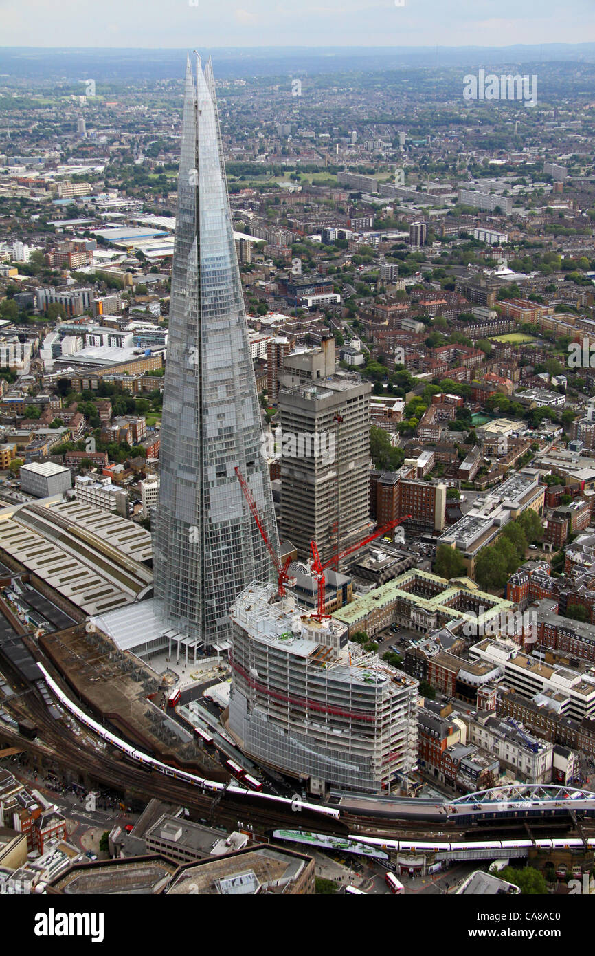 London baby shard hi-res stock photography and images - Alamy