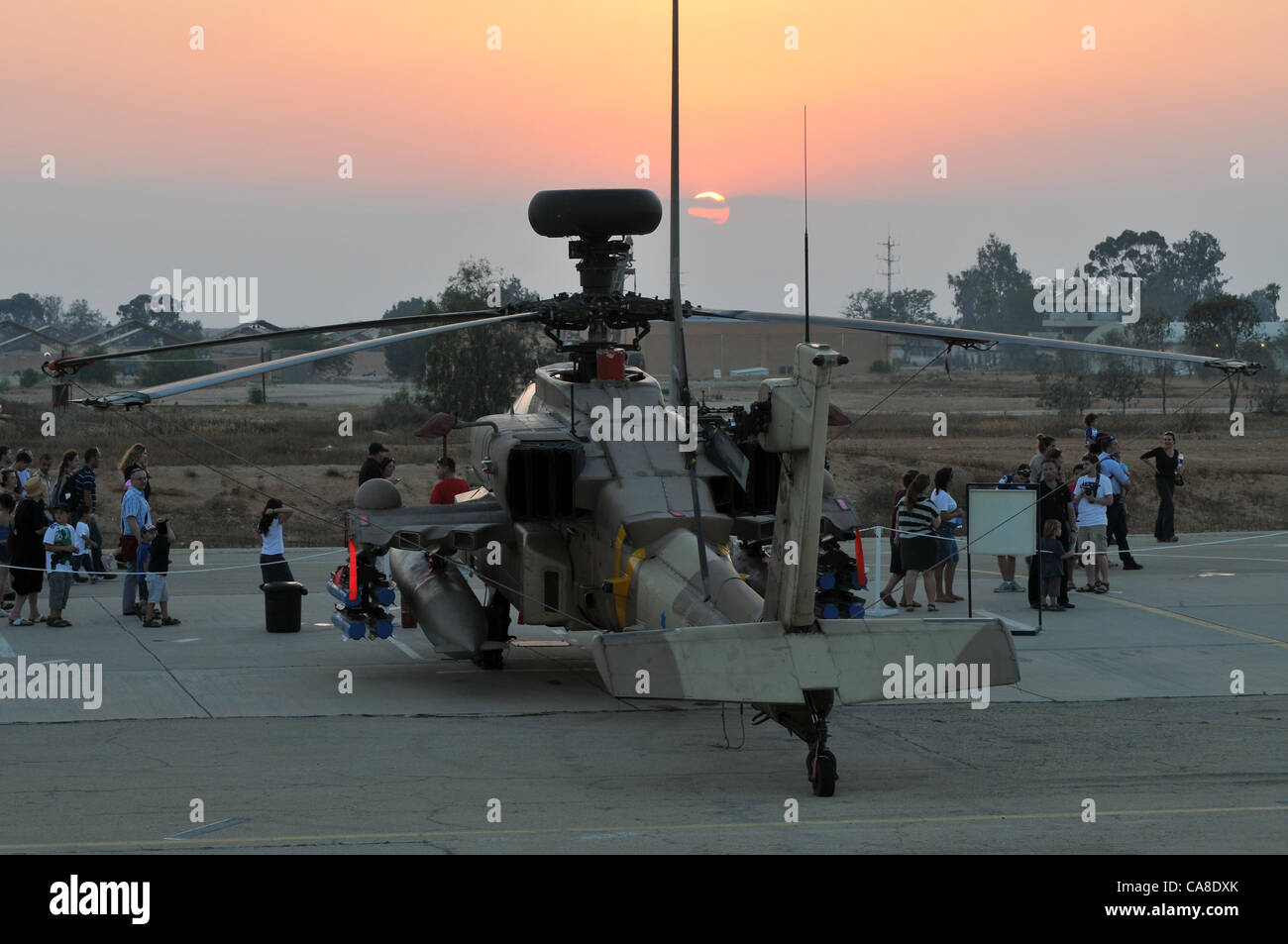 Israeli Air Force graduation ceremony at the Hatzerim air force base ...