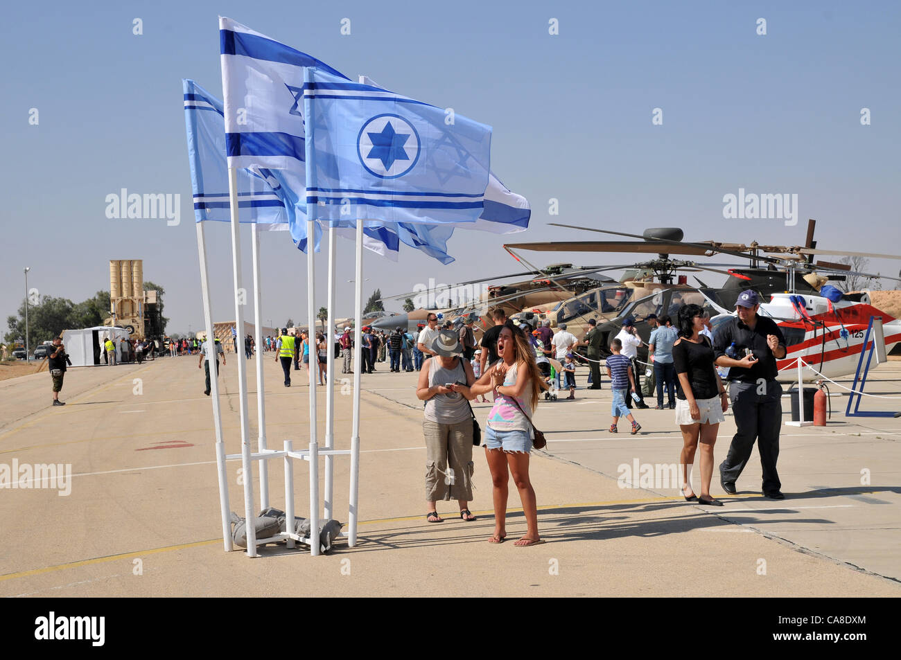 Israeli Air Force graduation ceremony at the Hatzerim air force base ...