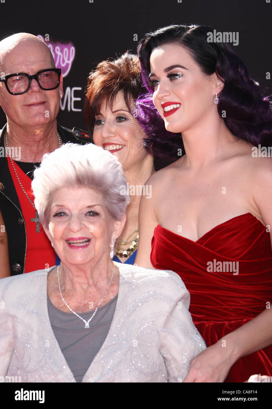 Mary perry hudson and keith hudson hi-res stock photography and images ...