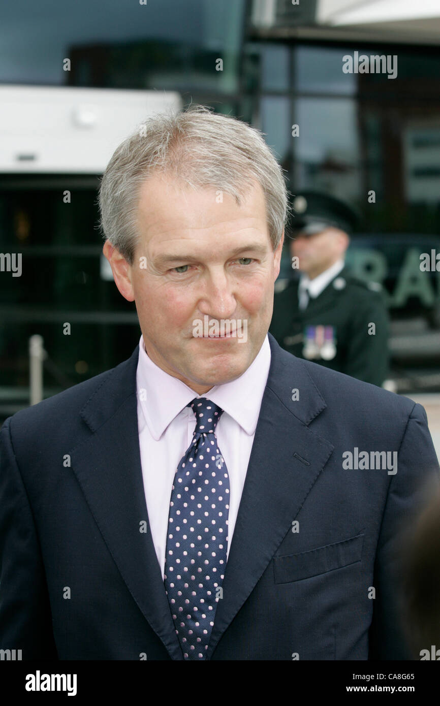 Owen Paterson High Resolution Stock Photography and Images - Alamy