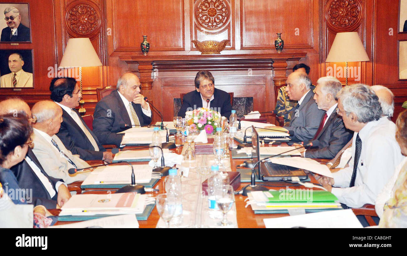 Governor house karachi sindh governor hi-res stock photography and ...