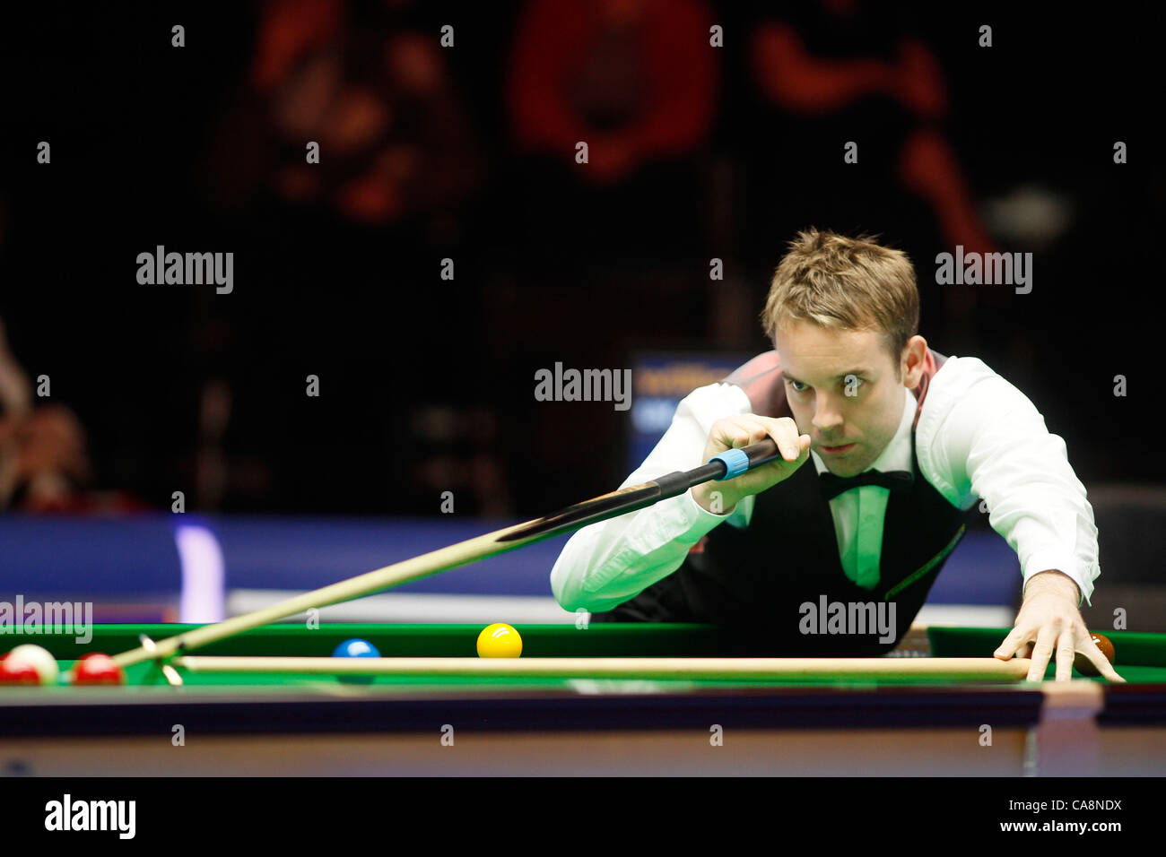 ALLISTER CARTER UK SNOOKER CHAMPIONSHIP YORK BARBICAN YORK ENGLAND 04 ...