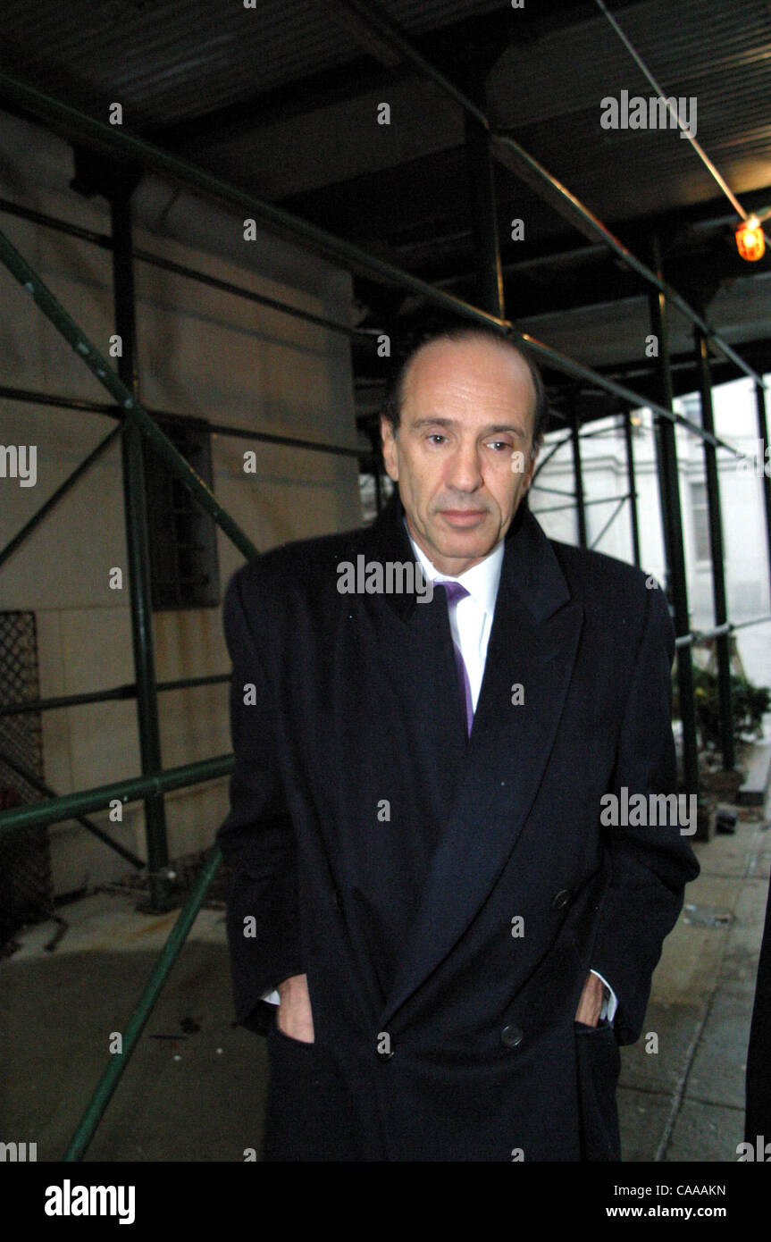 Former founder and CEO ImClone Systems Sam Waksal leaving Manhattan ...