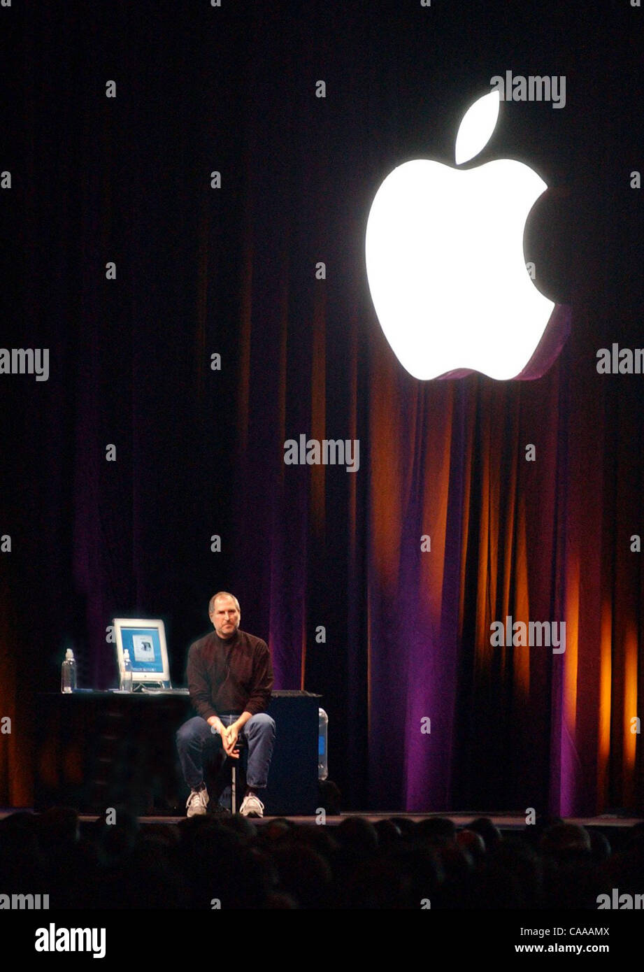 Steve jobs apple i hi-res stock photography and images - Alamy