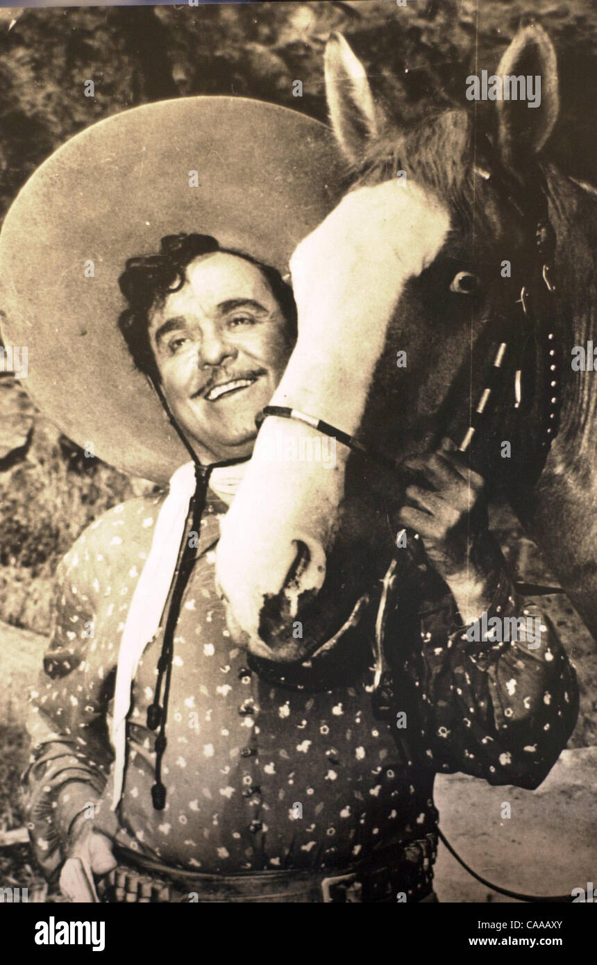 (Published 08/17/2003, N-3): A movie publicity picture of Leo Carrillo ...