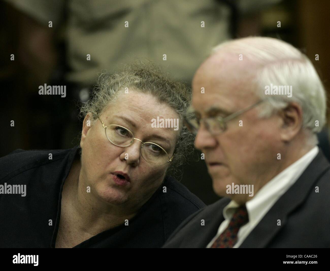 (Published 4/28/2005, NI-3, NC-3) Defense attorney William Apgar (cq ...