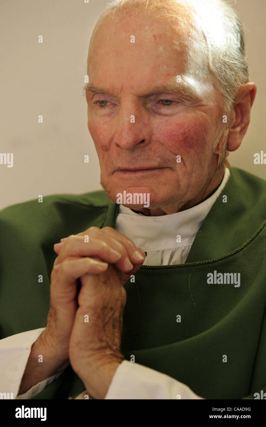 (published 7/14/2005, E-1) SLfr.brown242250x006---Father Richard Brown ...