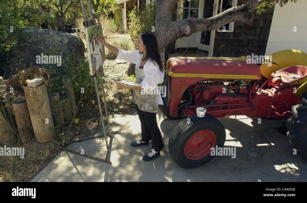 (Published on 11/10/2004, NI-4) Artist Ann Reilly, who gets inspiration ...