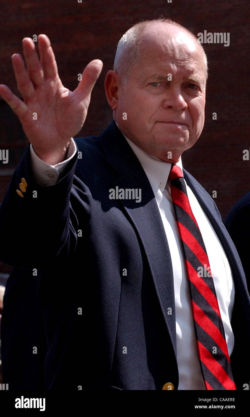 Mar 16, 2003 - Cincinnati, Ohio, USA - Hamilton County Ohio Sheriff ...