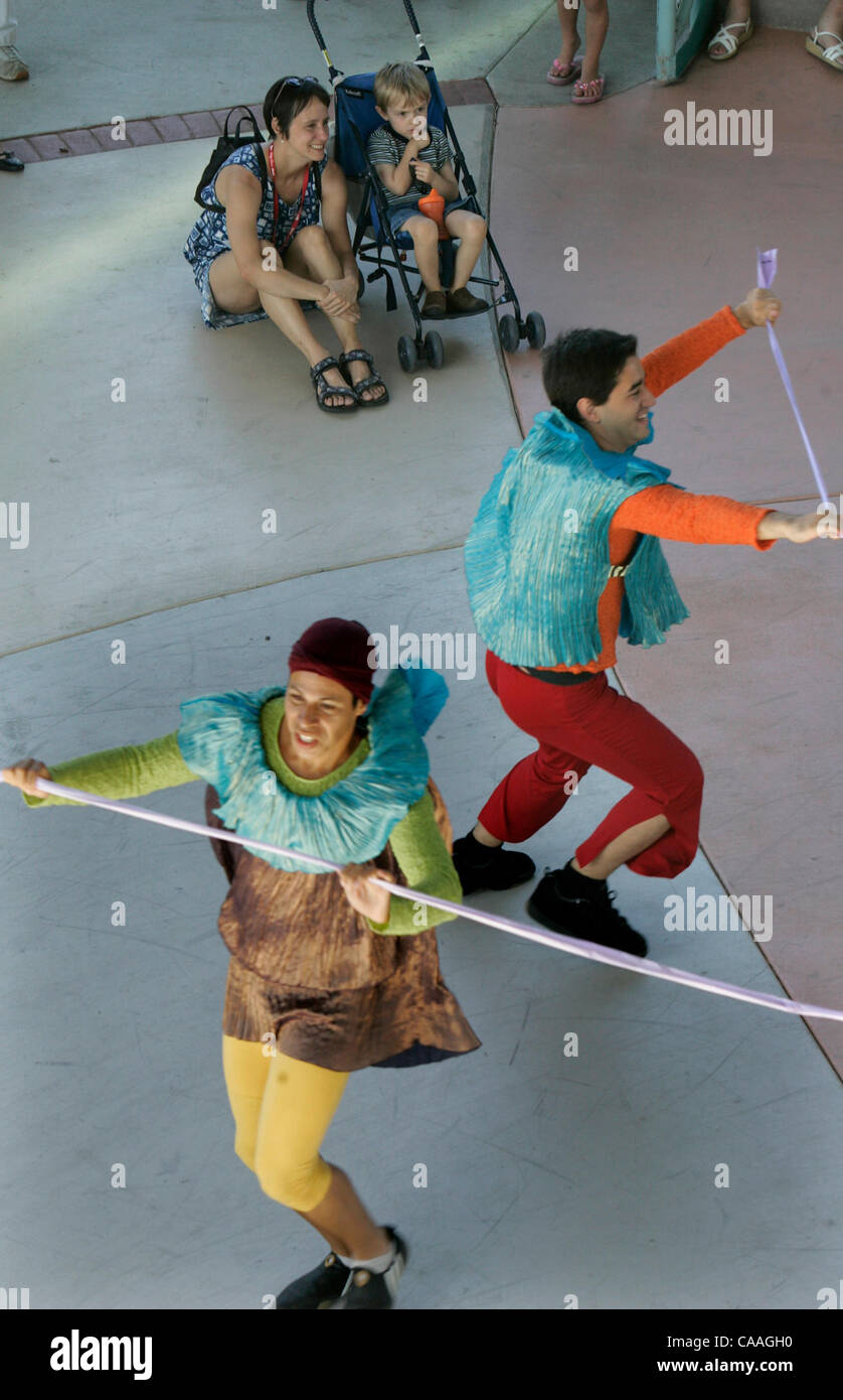 (Published 9/26/2005, D-1) SLtrolleydance245801x004/Sept 24---The ...