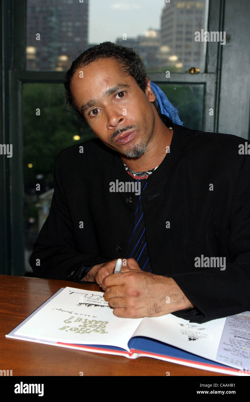 18 june 2003 hi-res stock photography and images - Alamy