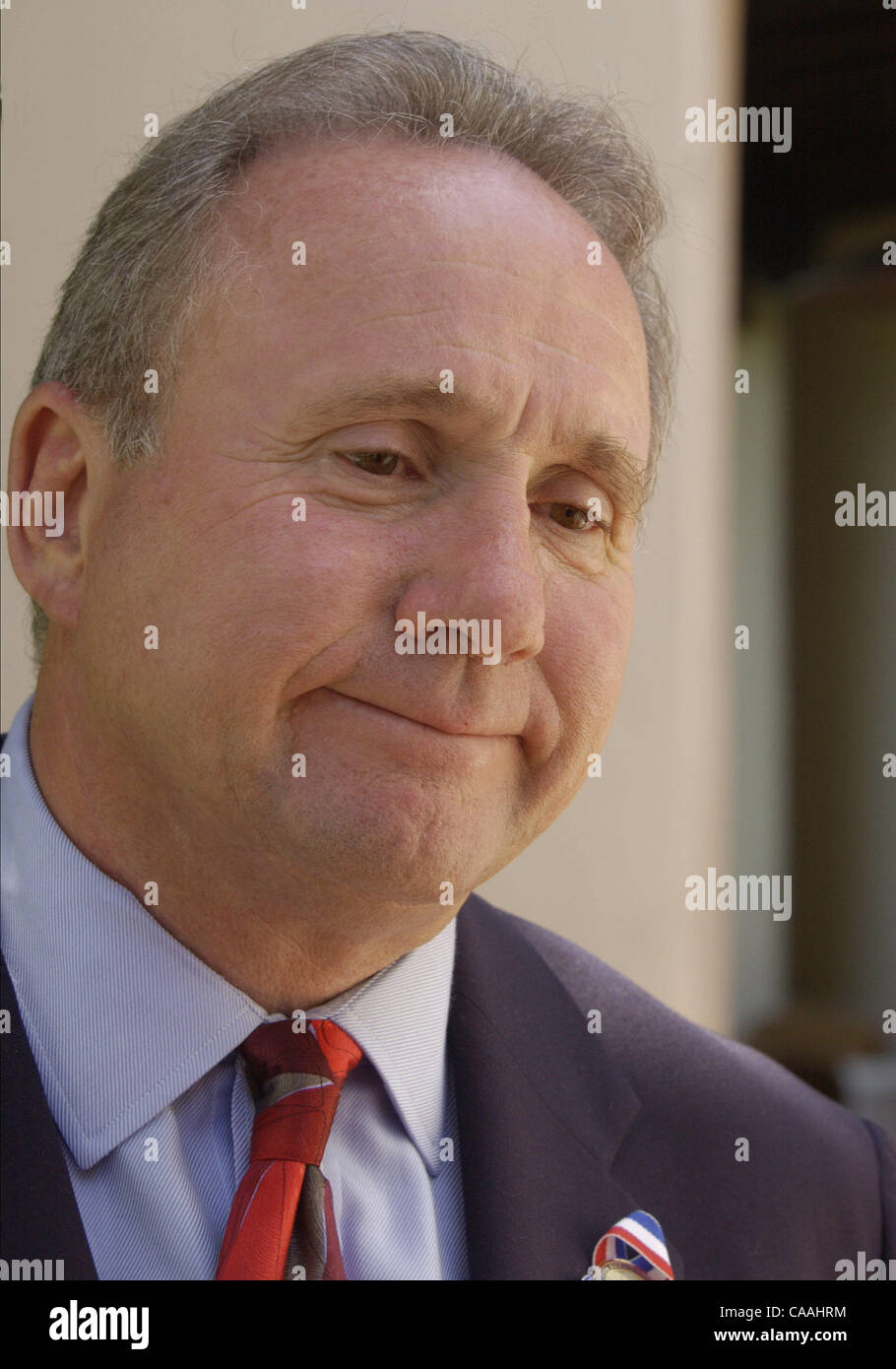 Uss reagan 2003 hi-res stock photography and images - Alamy