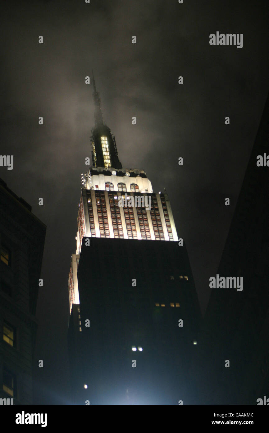 Sep 27, 2003; New York, NY, USA; The Empire State Building Stock Photo ...