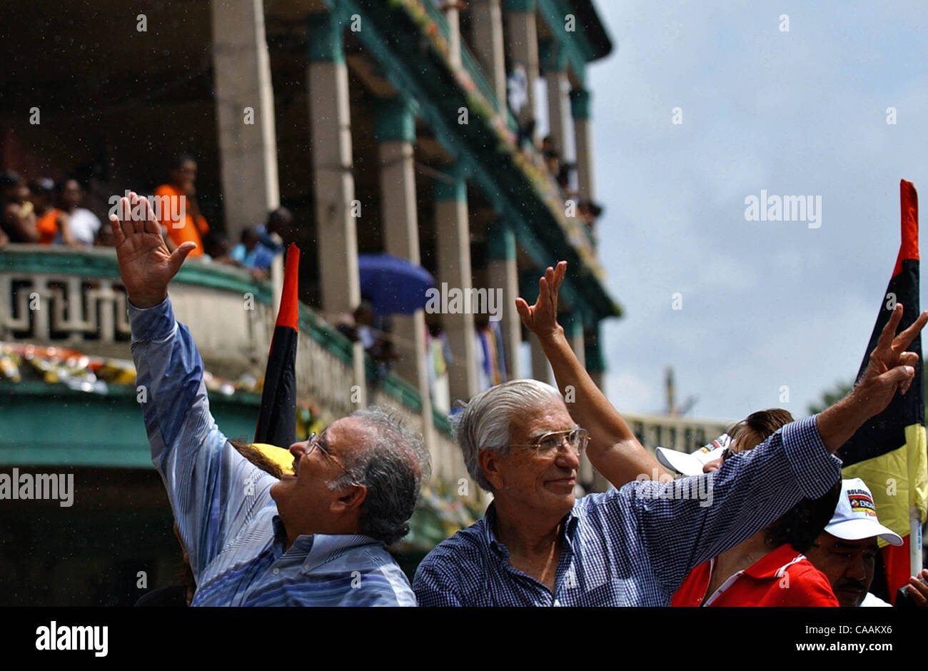 Guillermo Endara, left, and Billy Ford campaign for president through ...