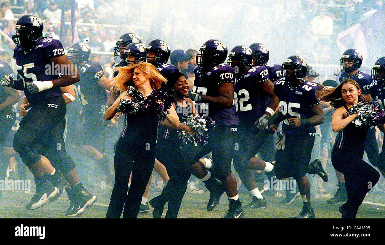 Nov. 15, 2003 - Fort Worth, Texas, U.S. - TCU VS Cincinnati , Amon ...