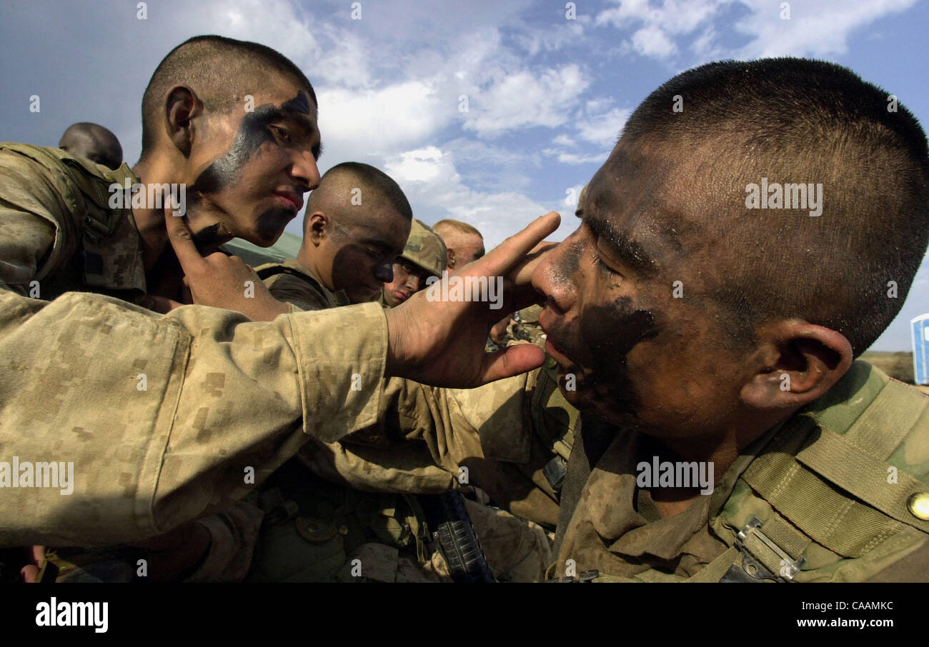 Marine corps recruits in hi-res stock photography and images - Alamy