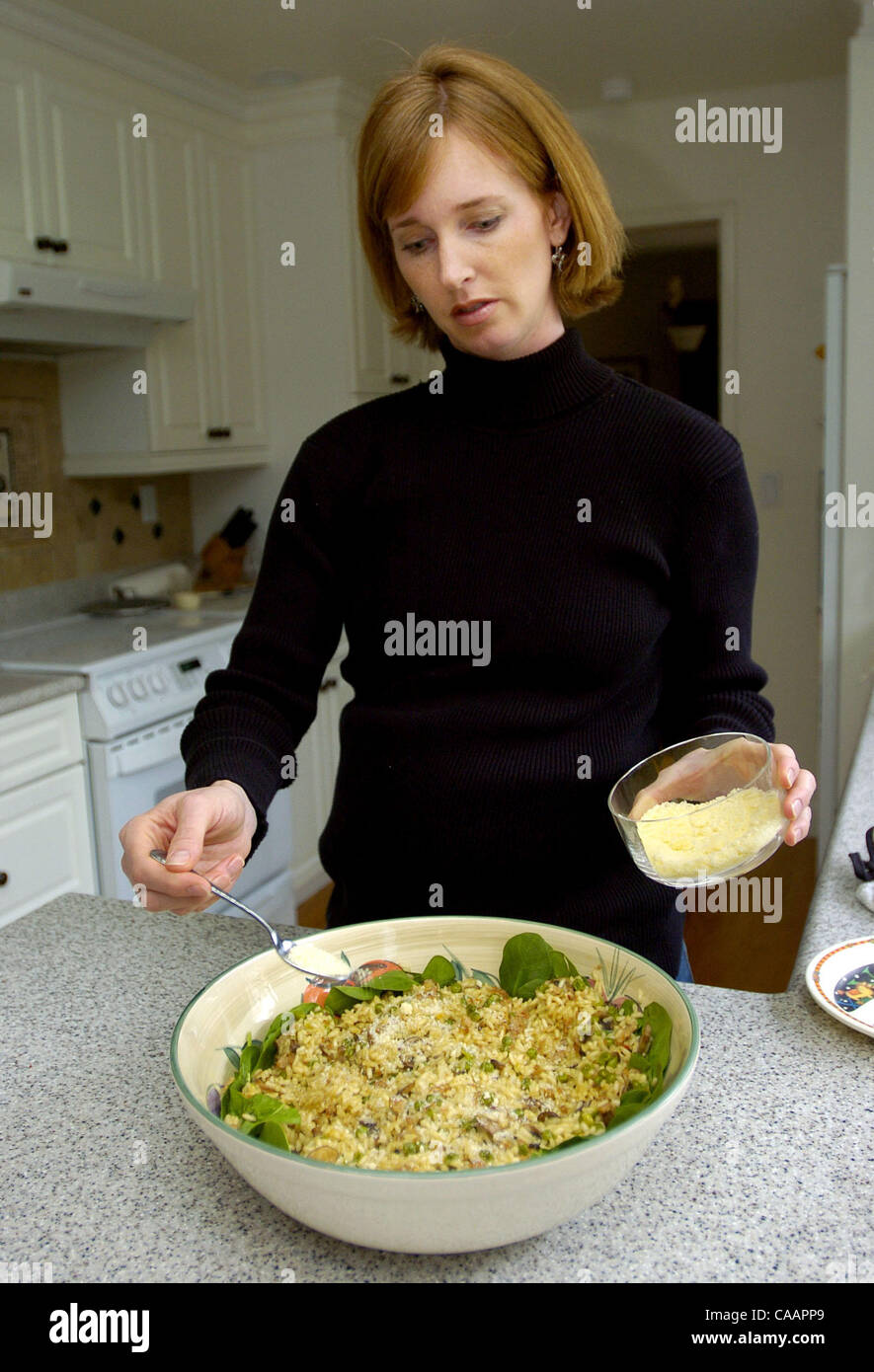 Amy Casey of Walnut Creek Calif. making a Saffron Risotto Friday ...