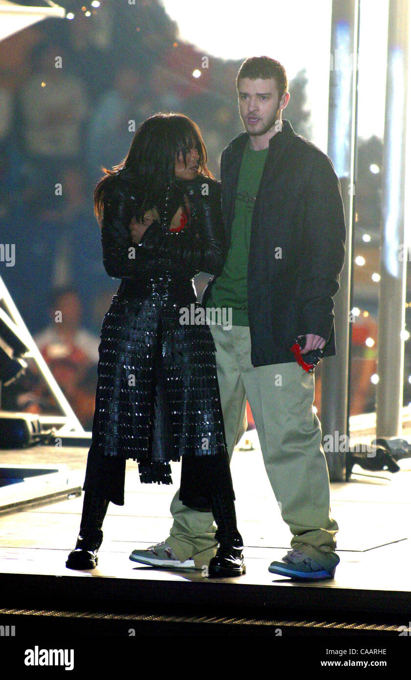 Feb 01, 2004; Houston, TX, USA; Halftime Show Super Bowl XXXVIII ...