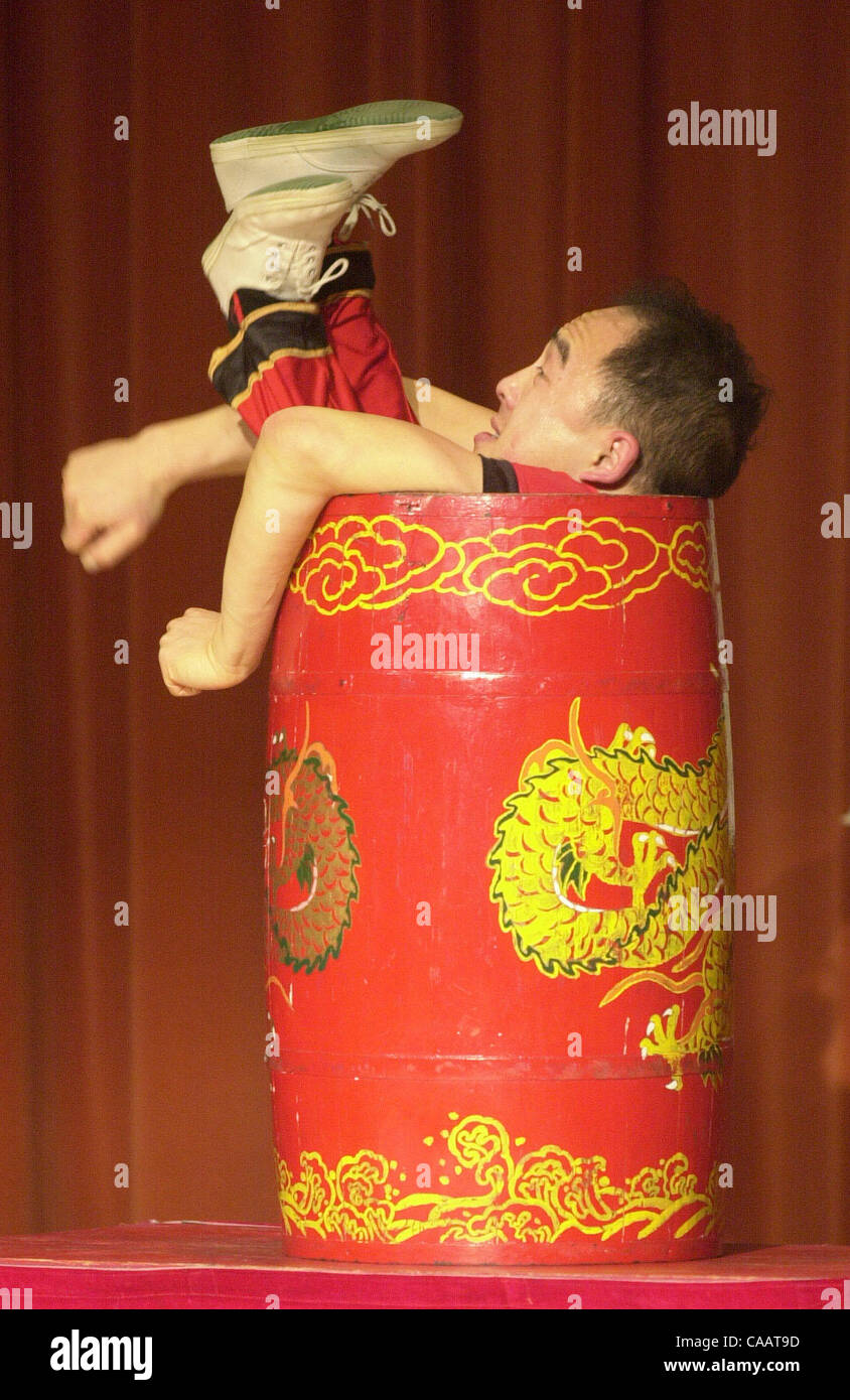 Wayne Huey, San Francisco, of the San Francisco Red Panda Acrobats in ...