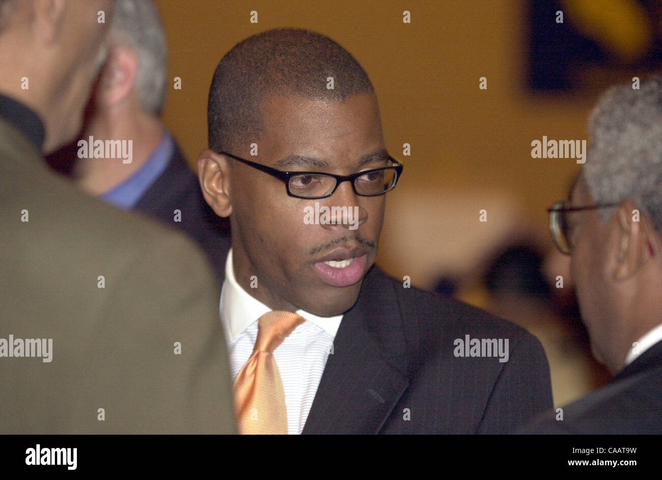 Vice president of wells fargo bank hi-res stock photography and images ...