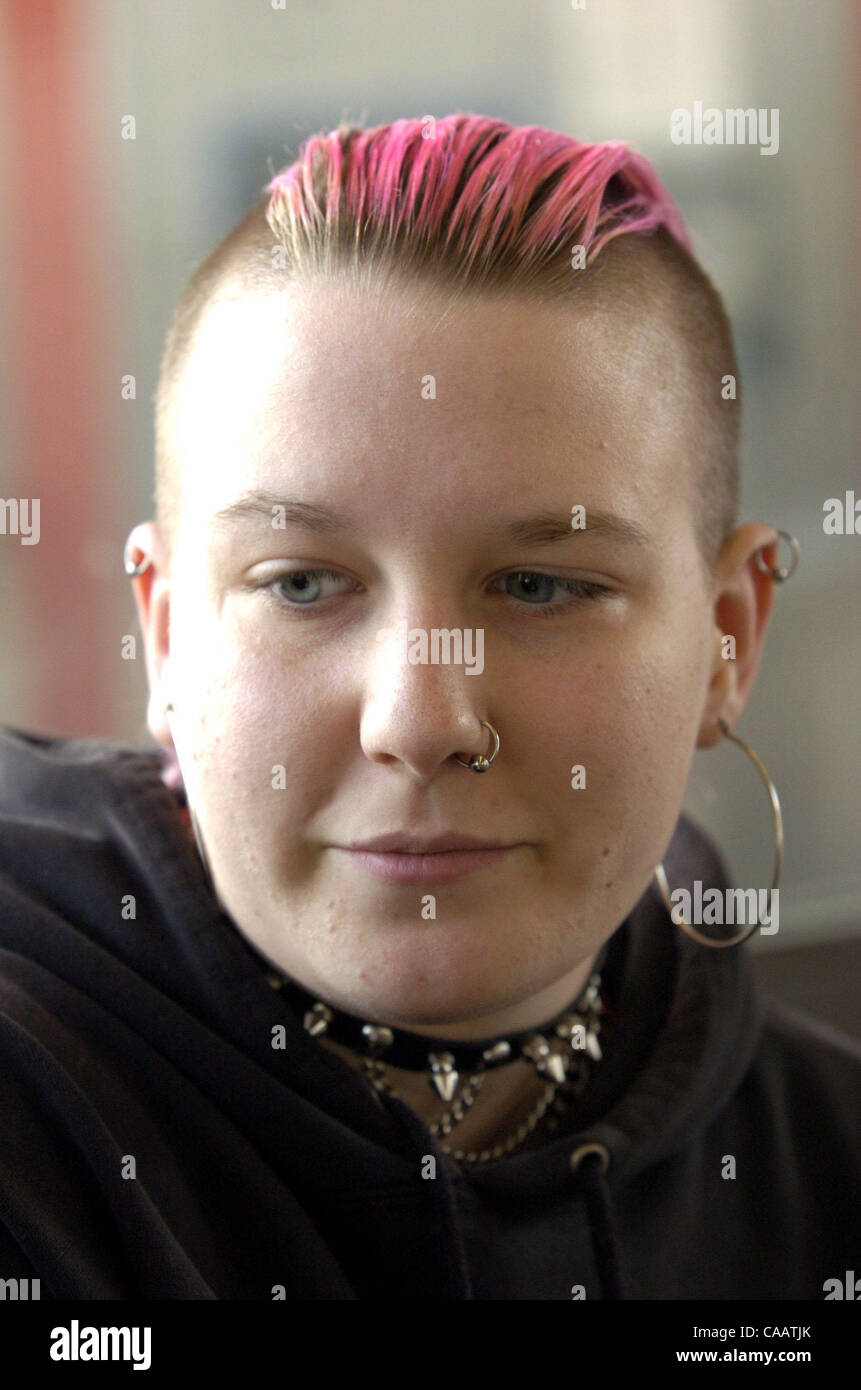 Dan kim hi-res stock photography and images - Alamy