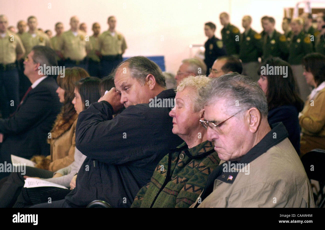 Maria Giacomelli, second from the left, the wife of fallen Pittsburg ...
