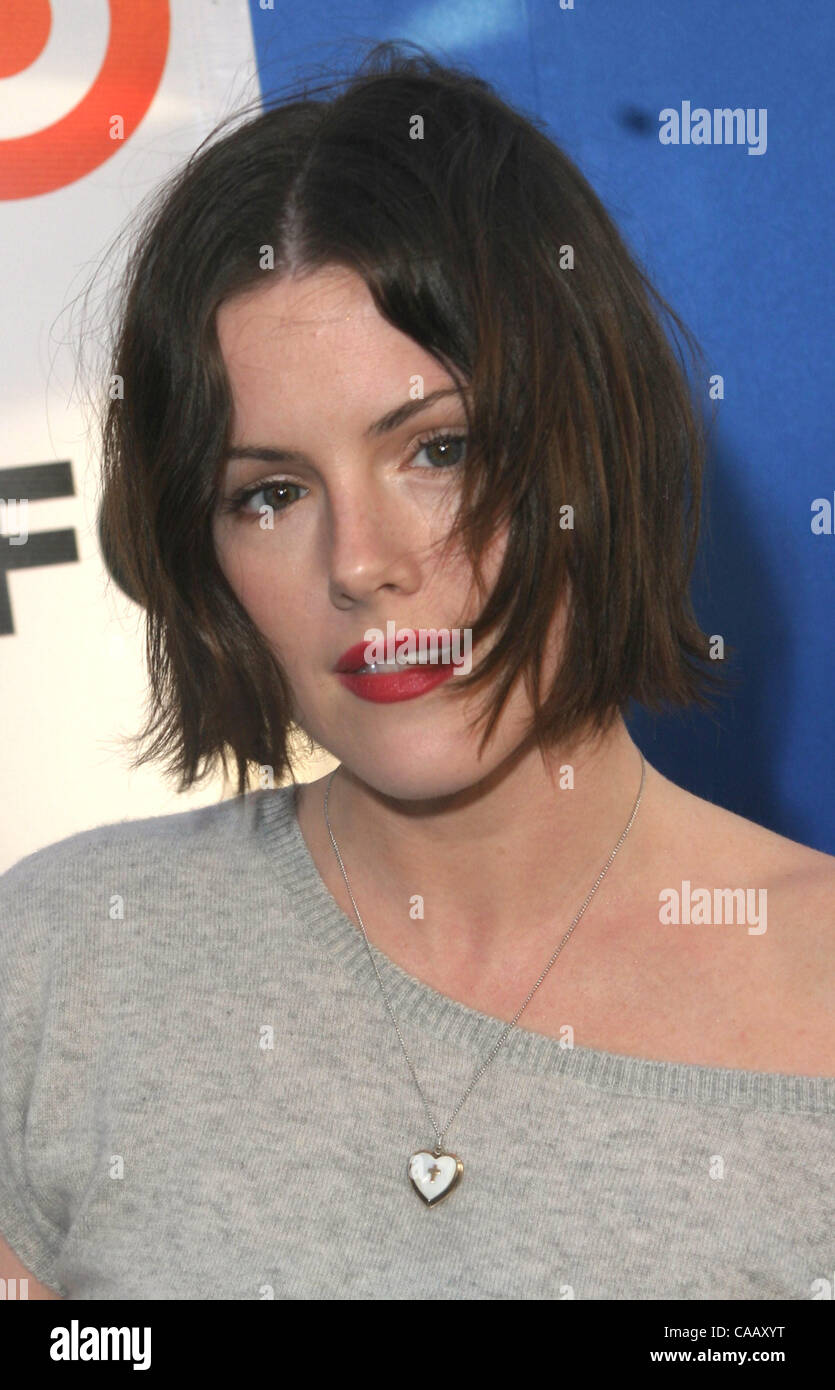 (C)Stargaze Media Photos Photo By Scott Weiner Kathleen Robertson ...