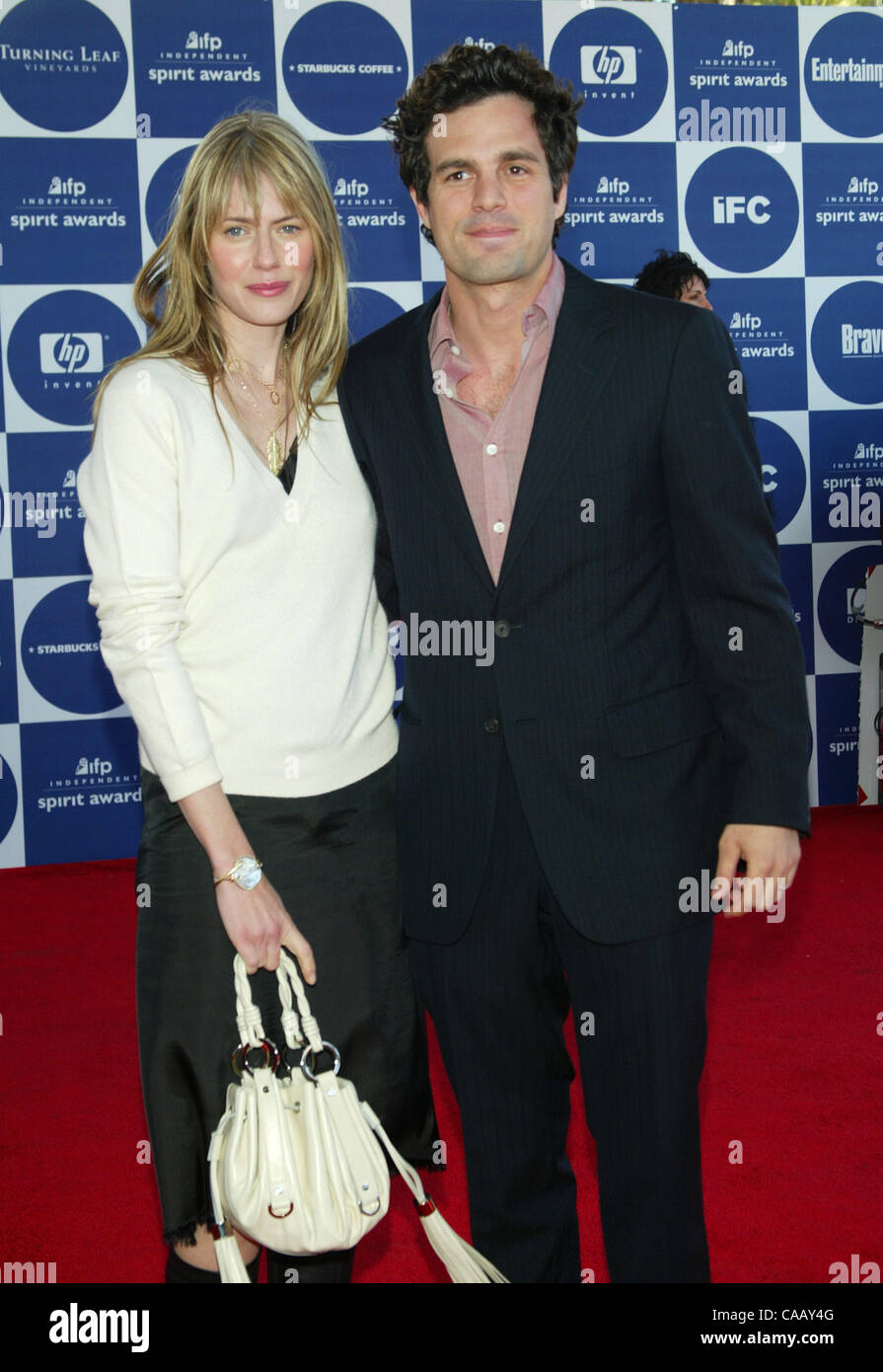 Feb 28, 2004; Santa Monica, California, USA; Actor MARK RUFFALO & WIFE ...