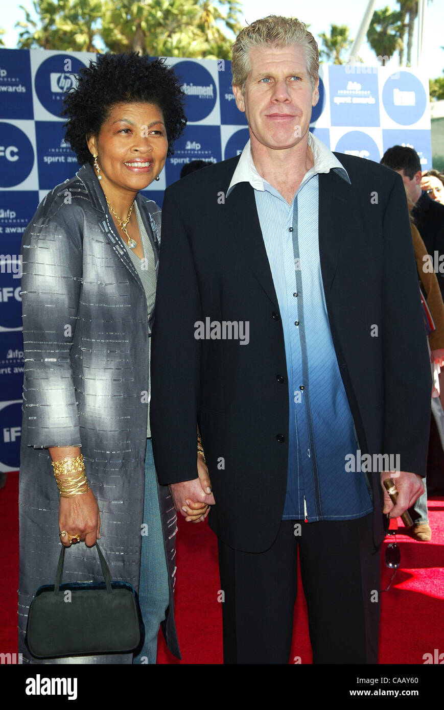 Feb 28, 2004; Santa Monica, California, USA; Actor RON PERLMAN & WIFE ...