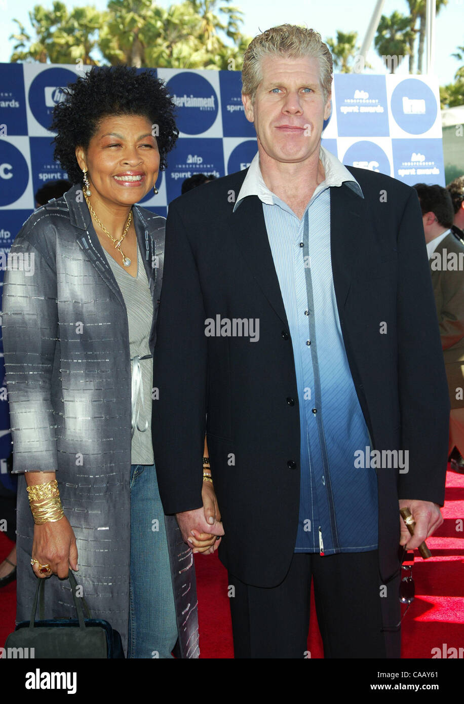 Ron perlman and opal perlman hi-res stock photography and images - Alamy