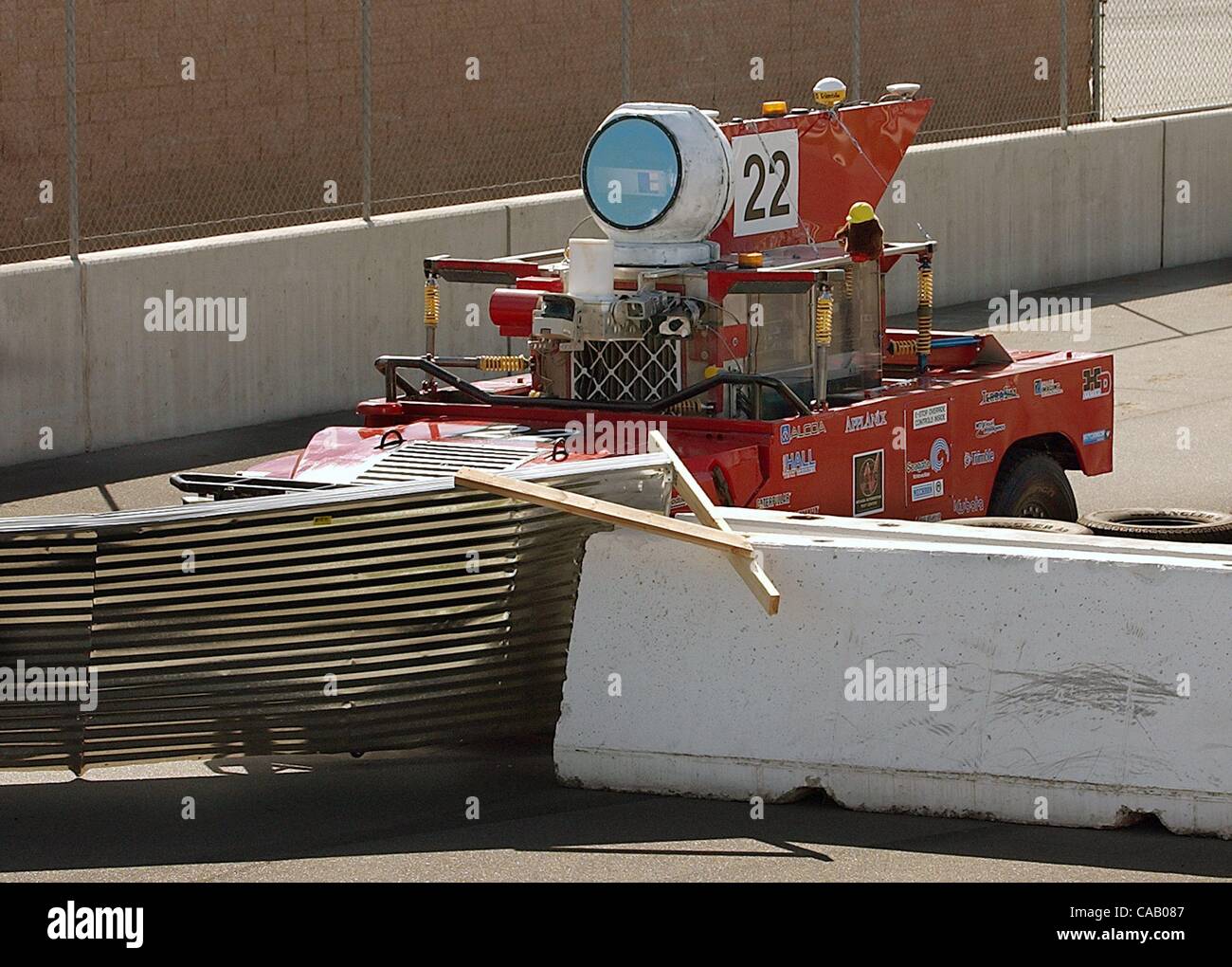 Sandstorm challenge hi-res stock photography and images - Alamy