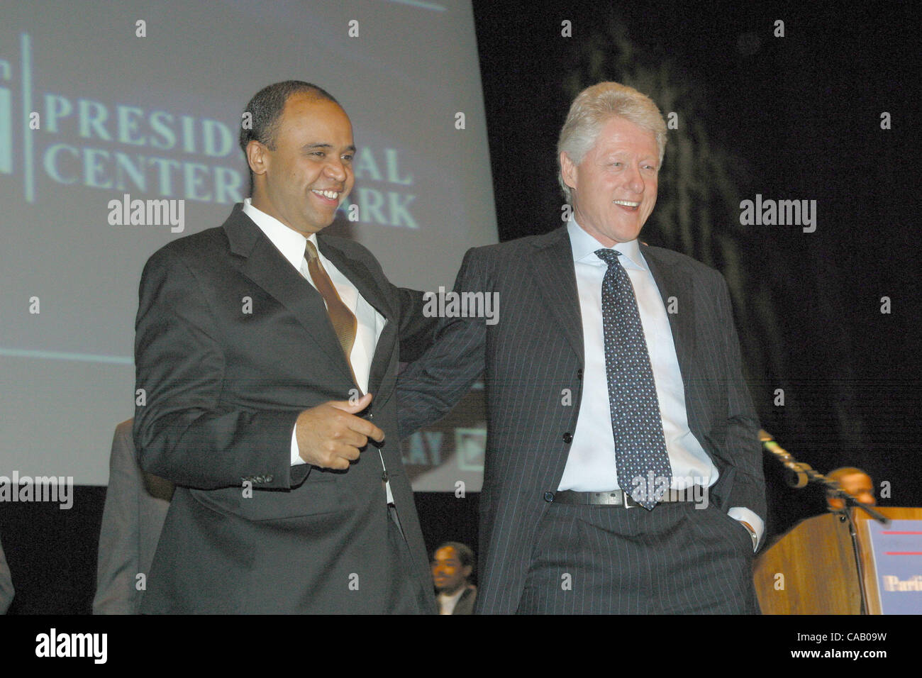 Young bill clinton hi-res stock photography and images - Alamy