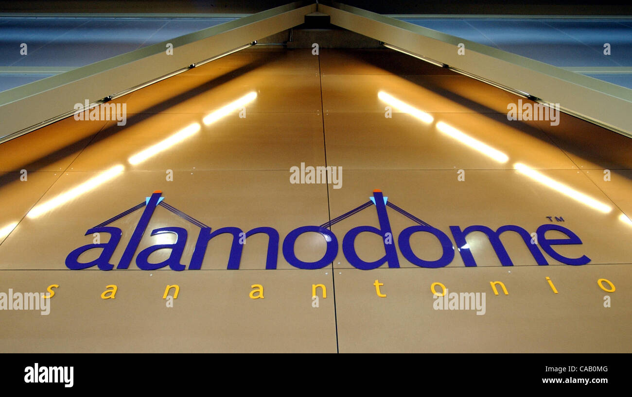 Alamodome hi-res stock photography and images - Alamy