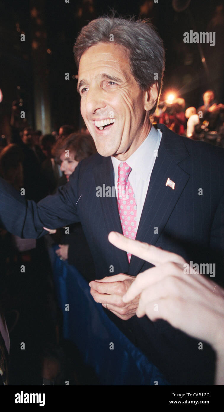 2004 candidates hi-res stock photography and images - Alamy