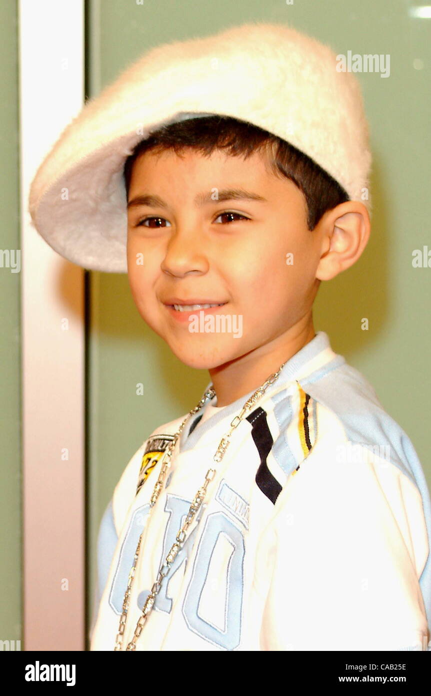 Maxso hi-res stock photography and images - Alamy