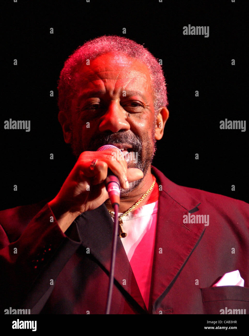 Apr 17, 2004; Norfolk, VA, USA; Premier rhythm and blues vocalist BOBBY ...