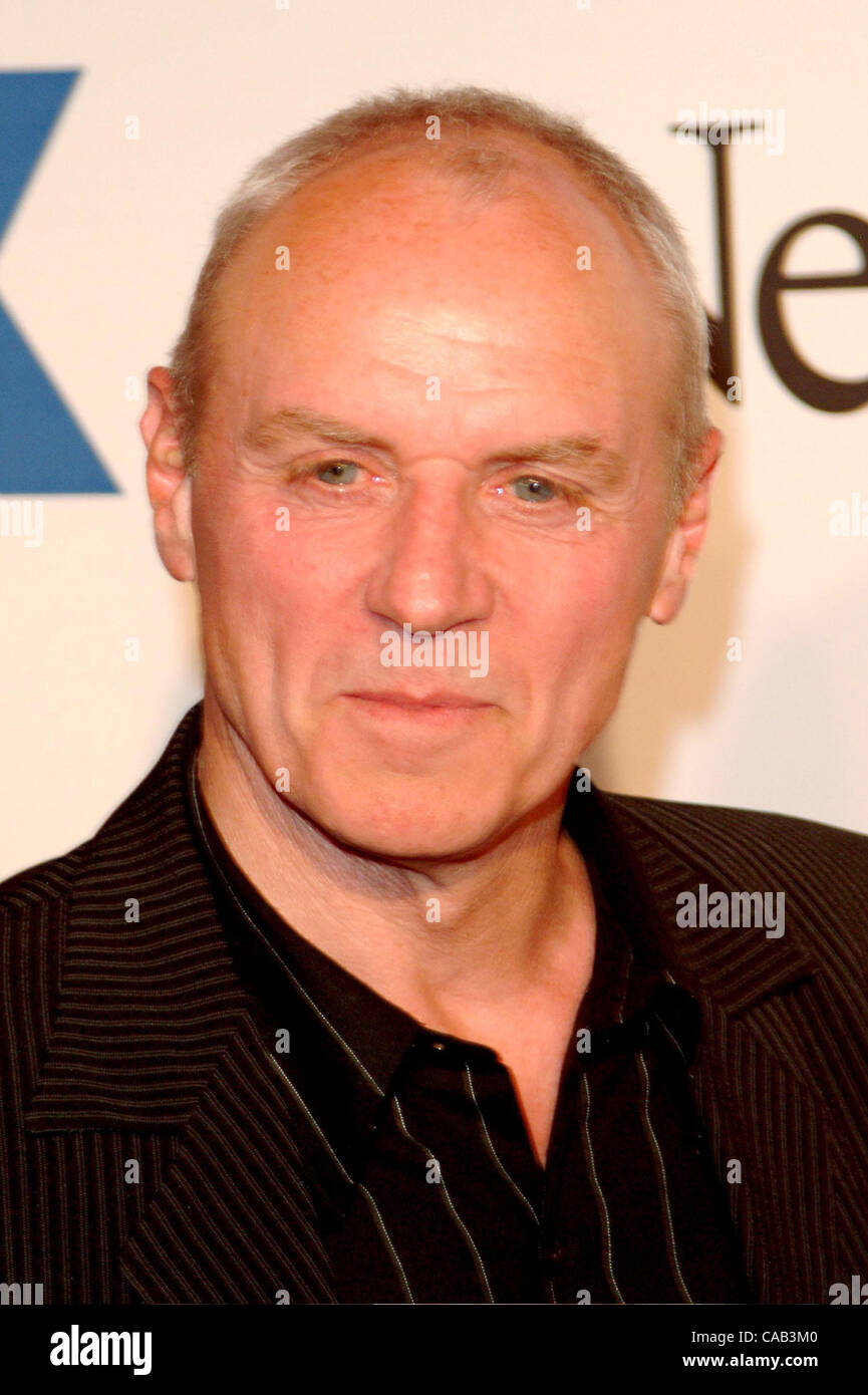 Alan dale oc hi-res stock photography and images - Alamy