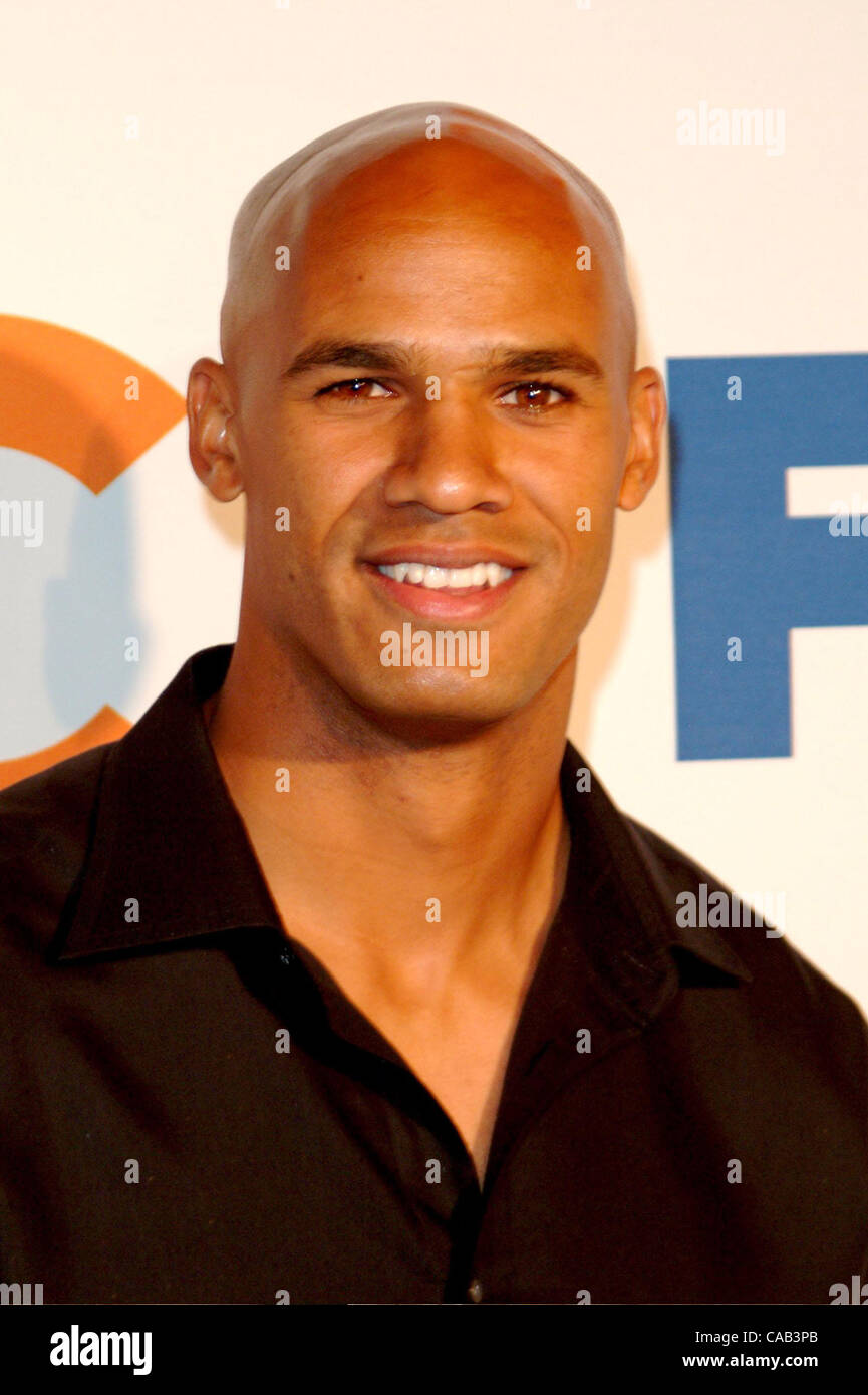 Apr 20, 2004 - Hollywood, California, USA - Jason Taylor at Season ...