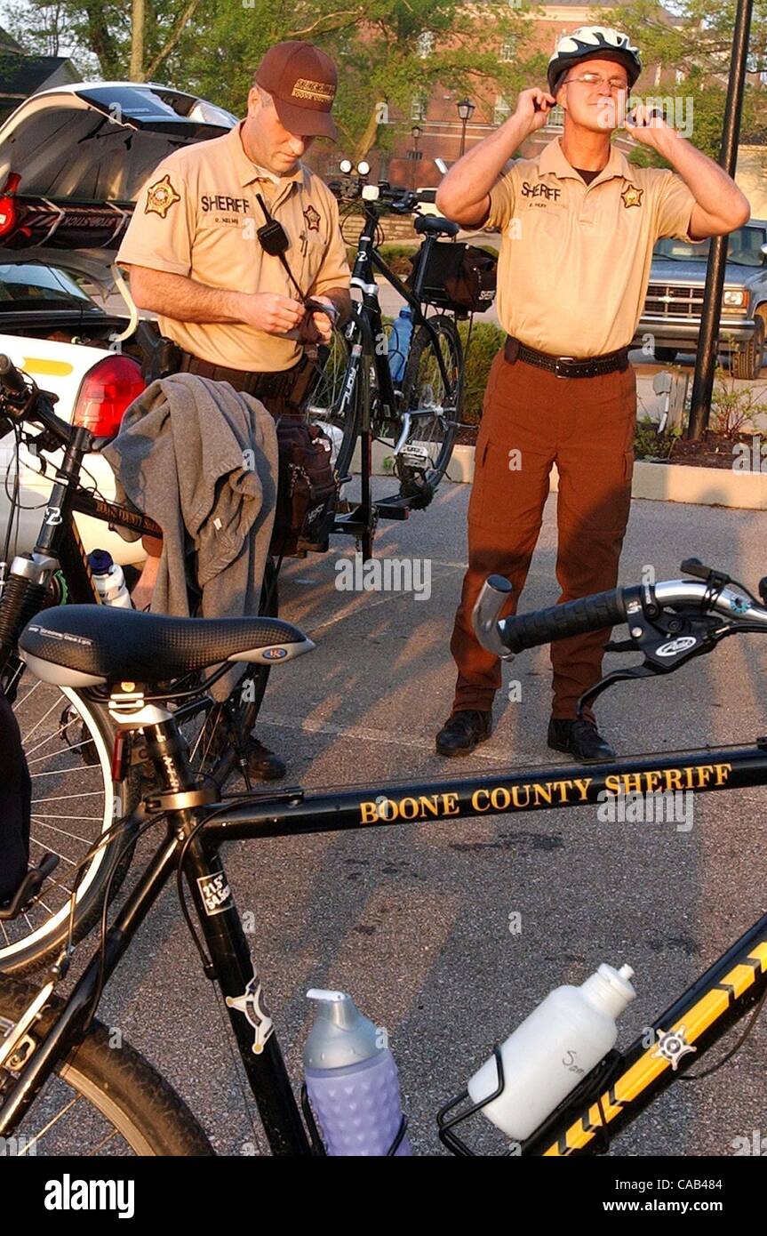 Apr 24, 2004 - Burlington, Kentucky, USA - Boone County Sheriff ... Apr 24, 2004 - Burlington, Kentucky, USA - Boone County Sheriff ...