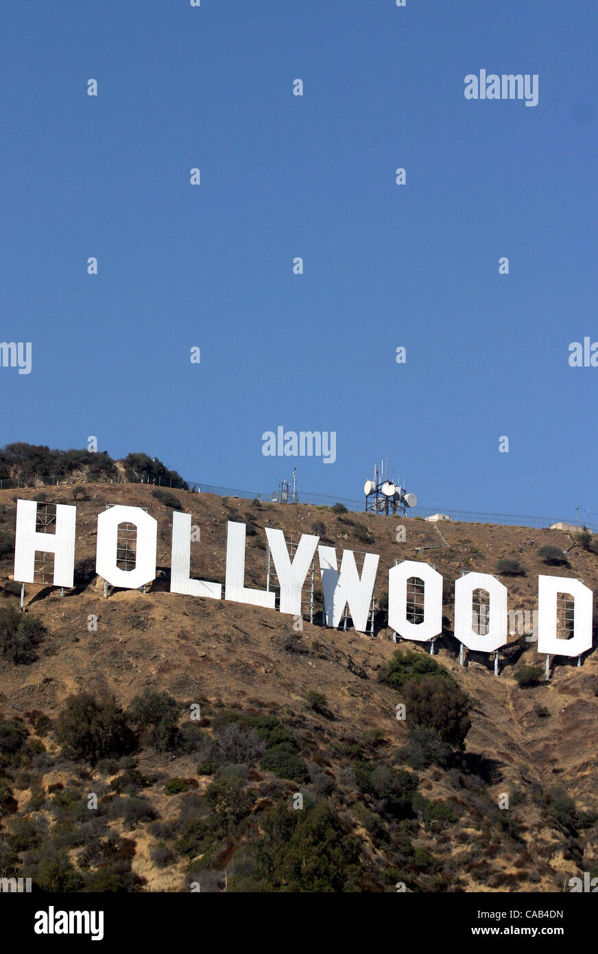 Oct 03, 2004; Los Angeles, CA, USA; The infamous Hollywood sign Stock ...